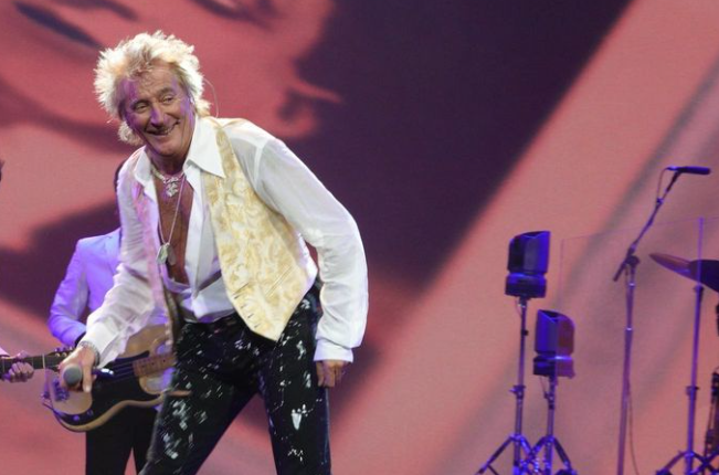 Por razones morales, Rod Stewart rechaza más de un millón de dólares ... Por razones morales, Rod Stewart rechaza más de un millón de dólares ...