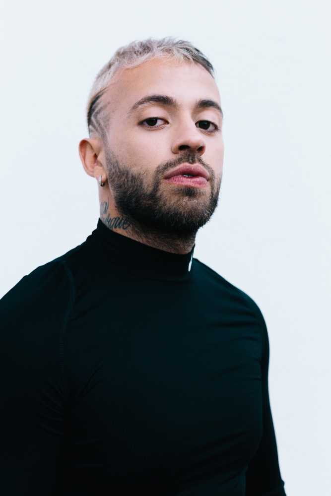 Hey Mor Escucha La Nueva Canción De Feid Classy 101 Junto A
